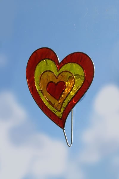 Red Heart Suncatcher with Rod - The Wind Chime Shop Limited